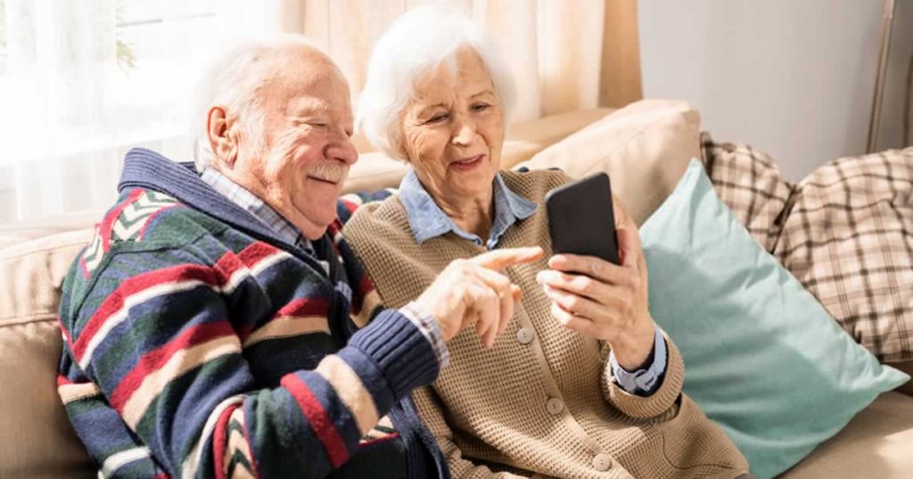 Personalize Android For Older People: Best Android Launcher Apps For ...