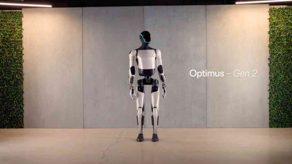 Tesla Unveils the Enhanced Optimus Gen 2 Humanoid Robot